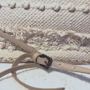 Universal Thread | Bags | Universal Thread Goods Coembroidered ...